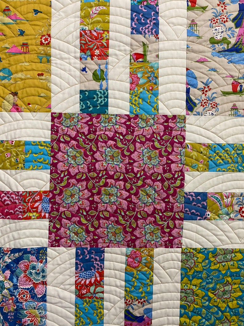 Bright Floral Quilt-large Throw Quilt- Multiple Colors - Etsy