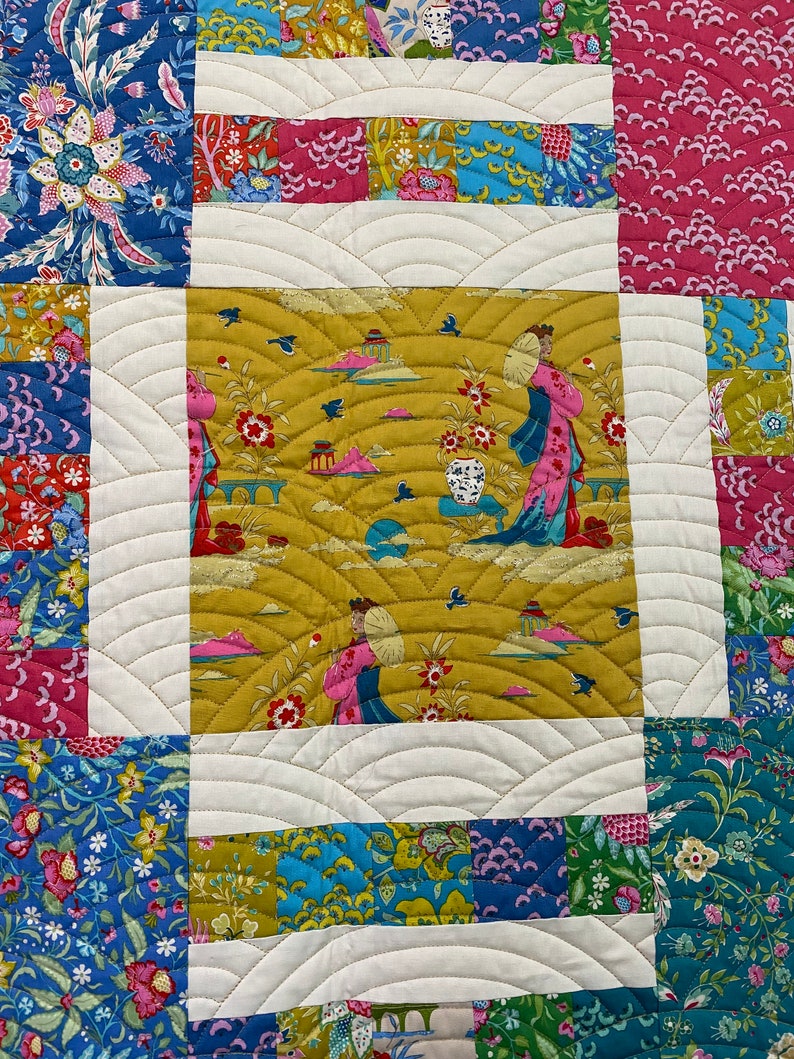 Bright Floral Quilt-large Throw Quilt- Multiple Colors - Etsy