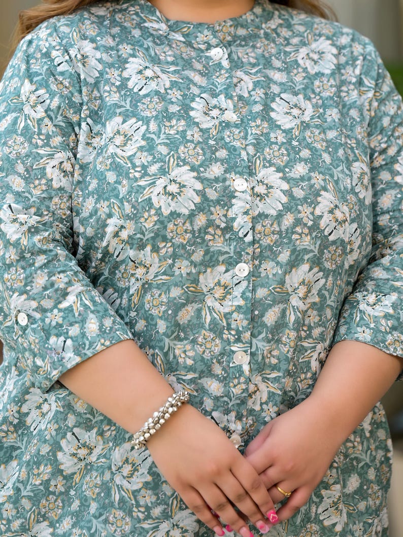 Green Front Slit Princess Cut 'A' Line Kurta | Floral Printed Kurta for ...