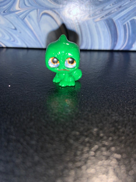 Pascal Disney Doorables Series 1/3 Tangled with or Without - Etsy