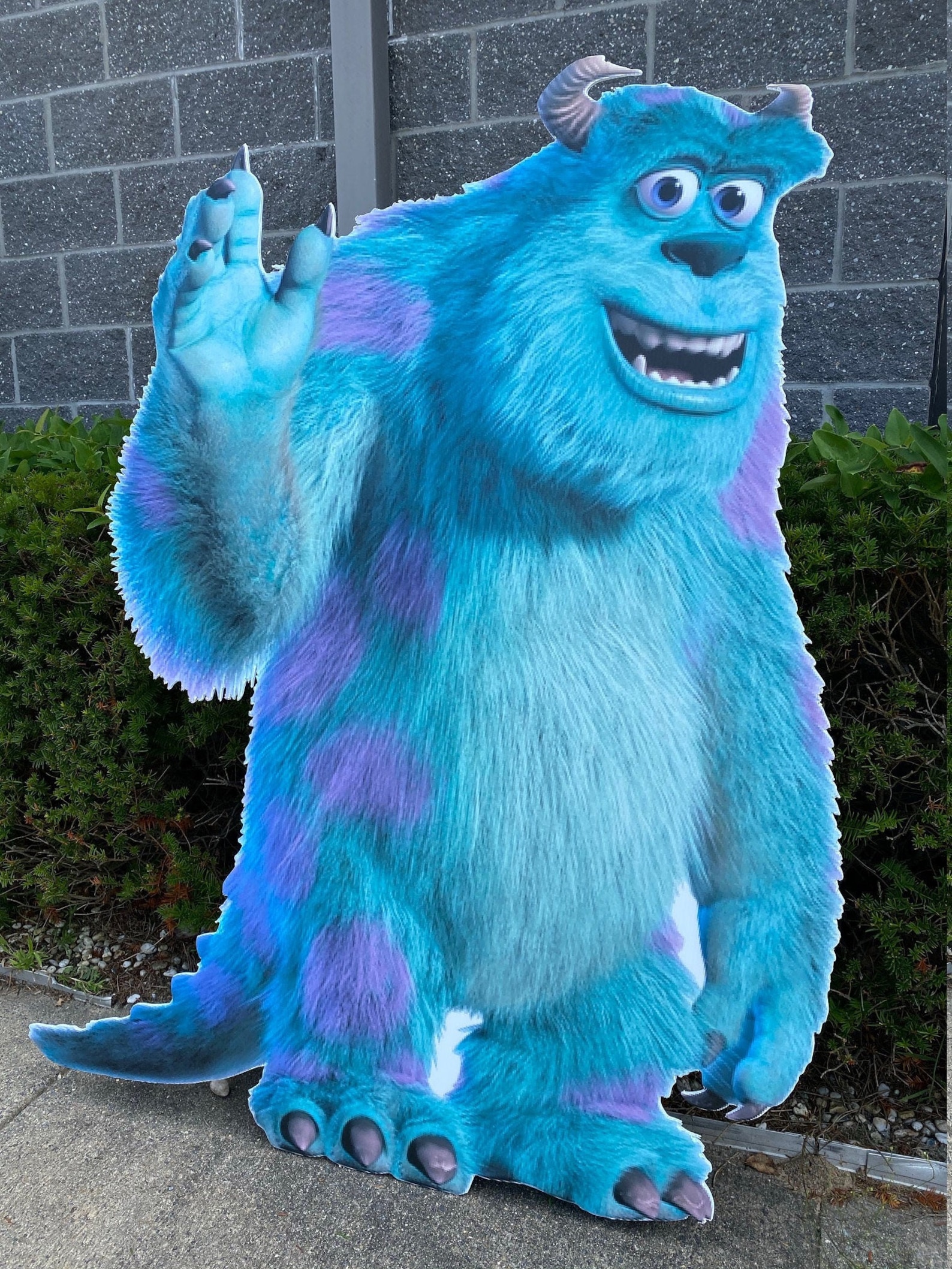 Monsters inc characters - parkingkiza