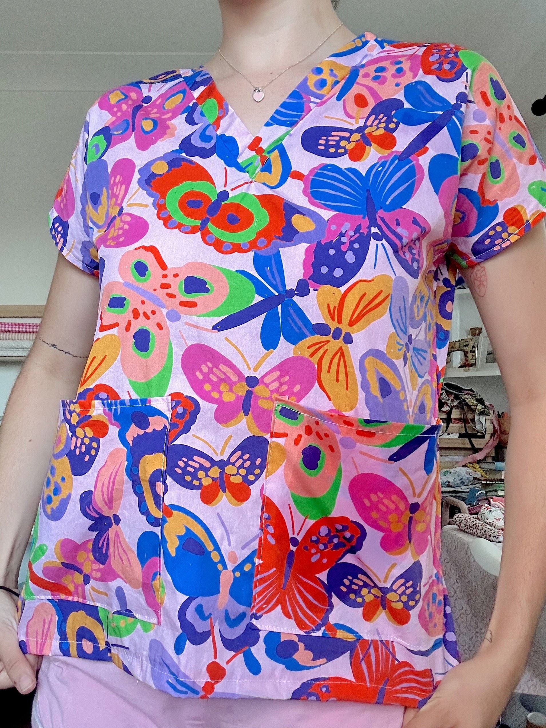 Custom Scrub Tops HANDMADE - Etsy Australia