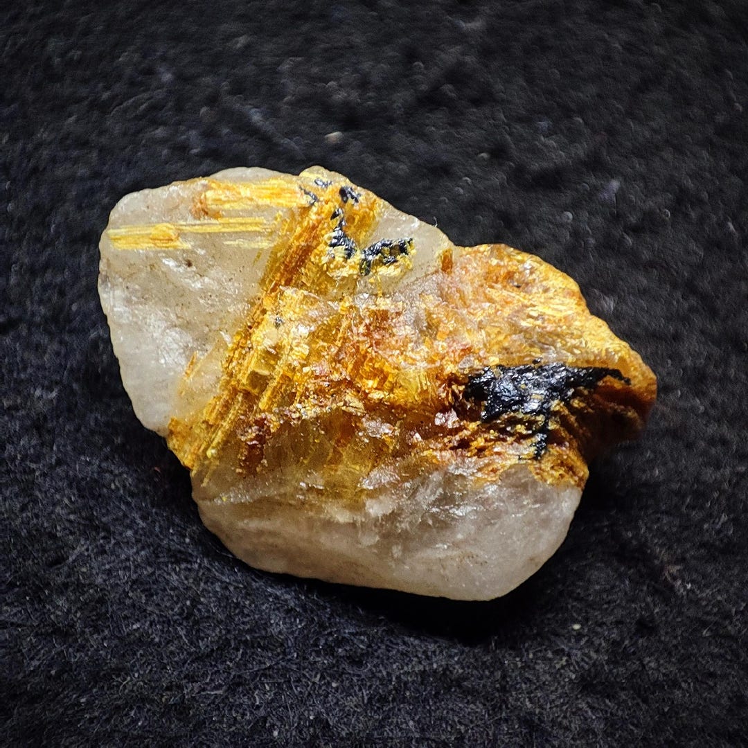 26.05cts Big Size AAA Quality Natural Golden Rutile Quartz Rough ...
