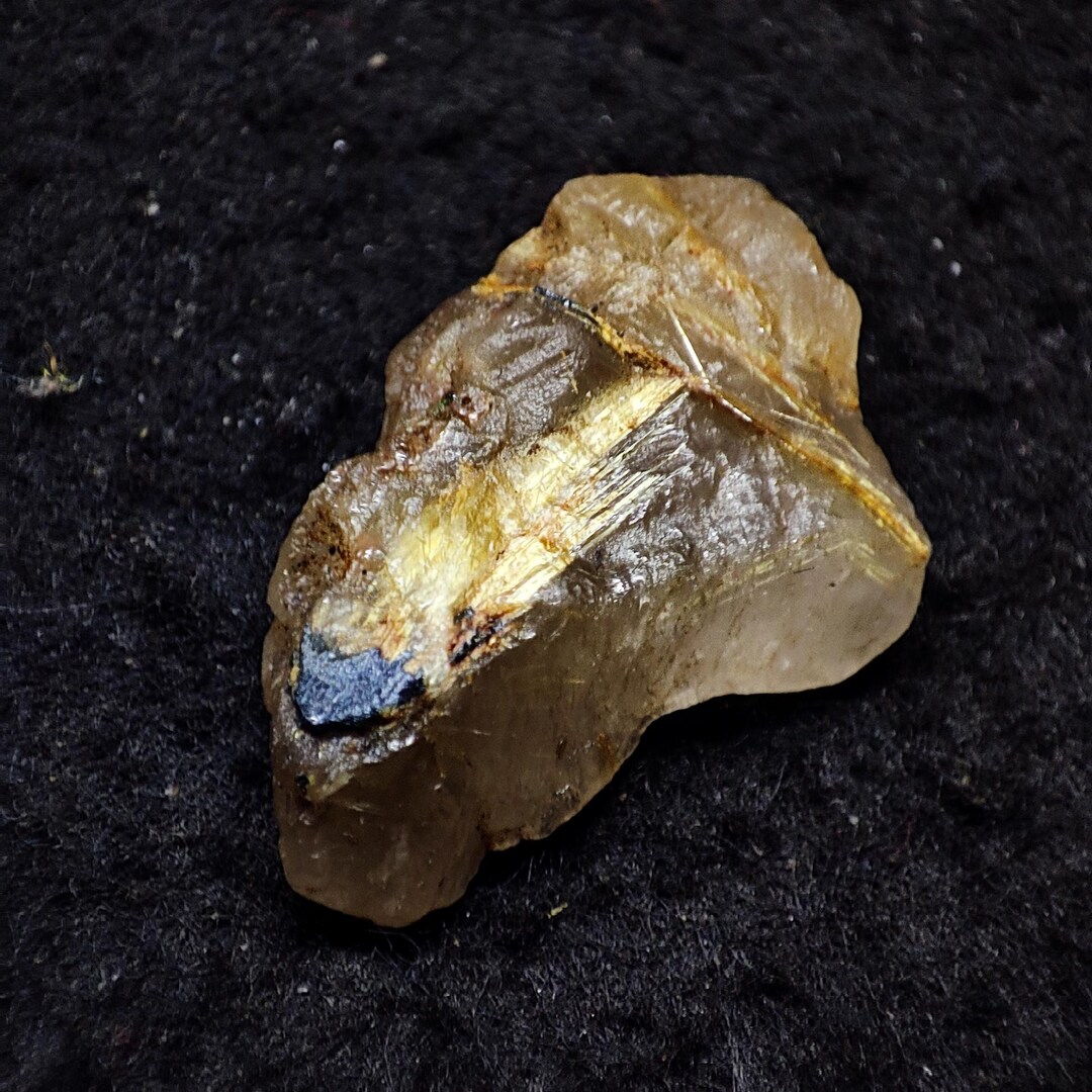 19.15cts Big Size AAA Quality Natural Golden Rutilated Quartz Rough ...