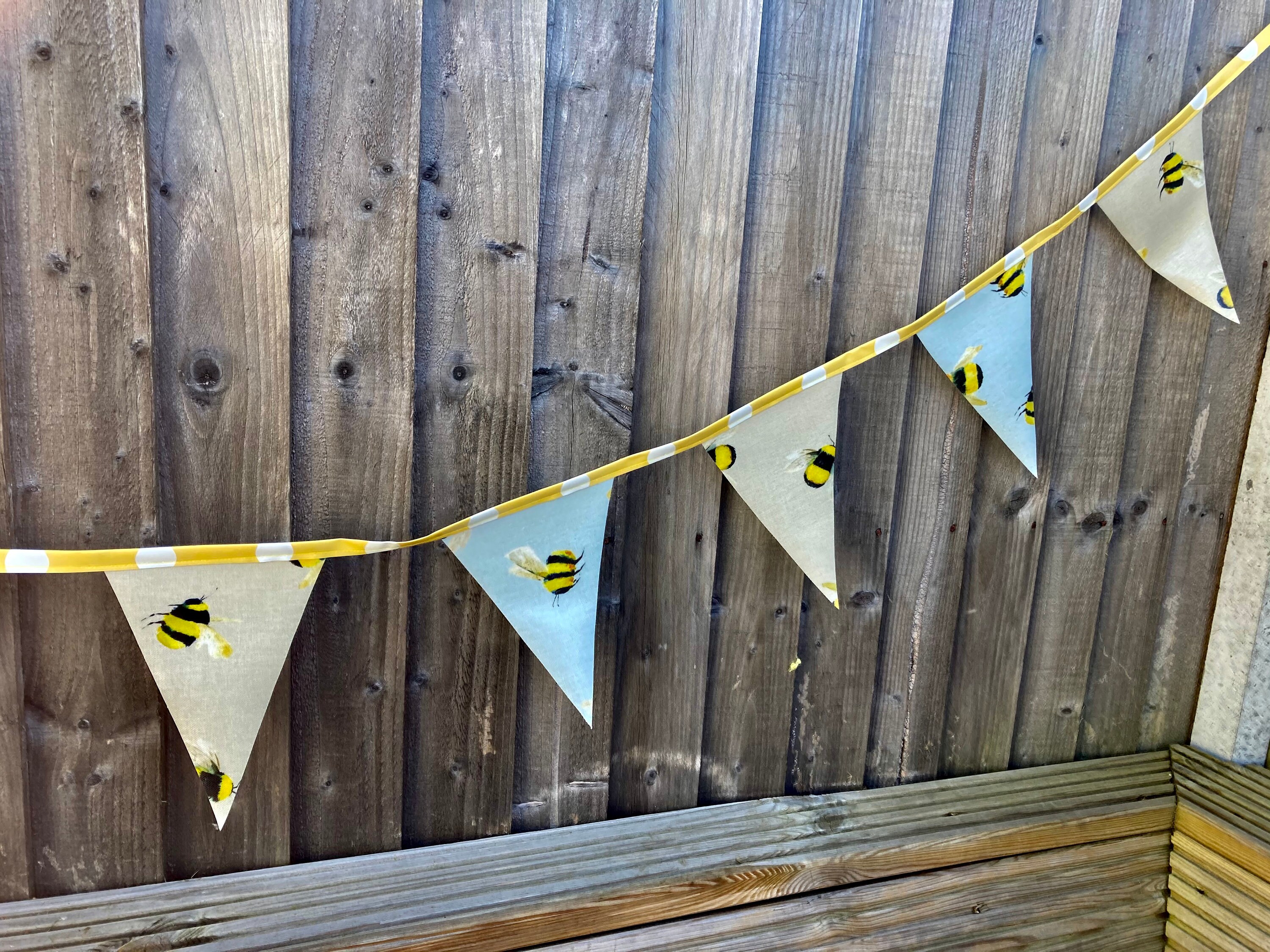 Bee Bunting/ Bee Oilcloth Bunting Waterproof Bee Bunting/ PVC | Etsy