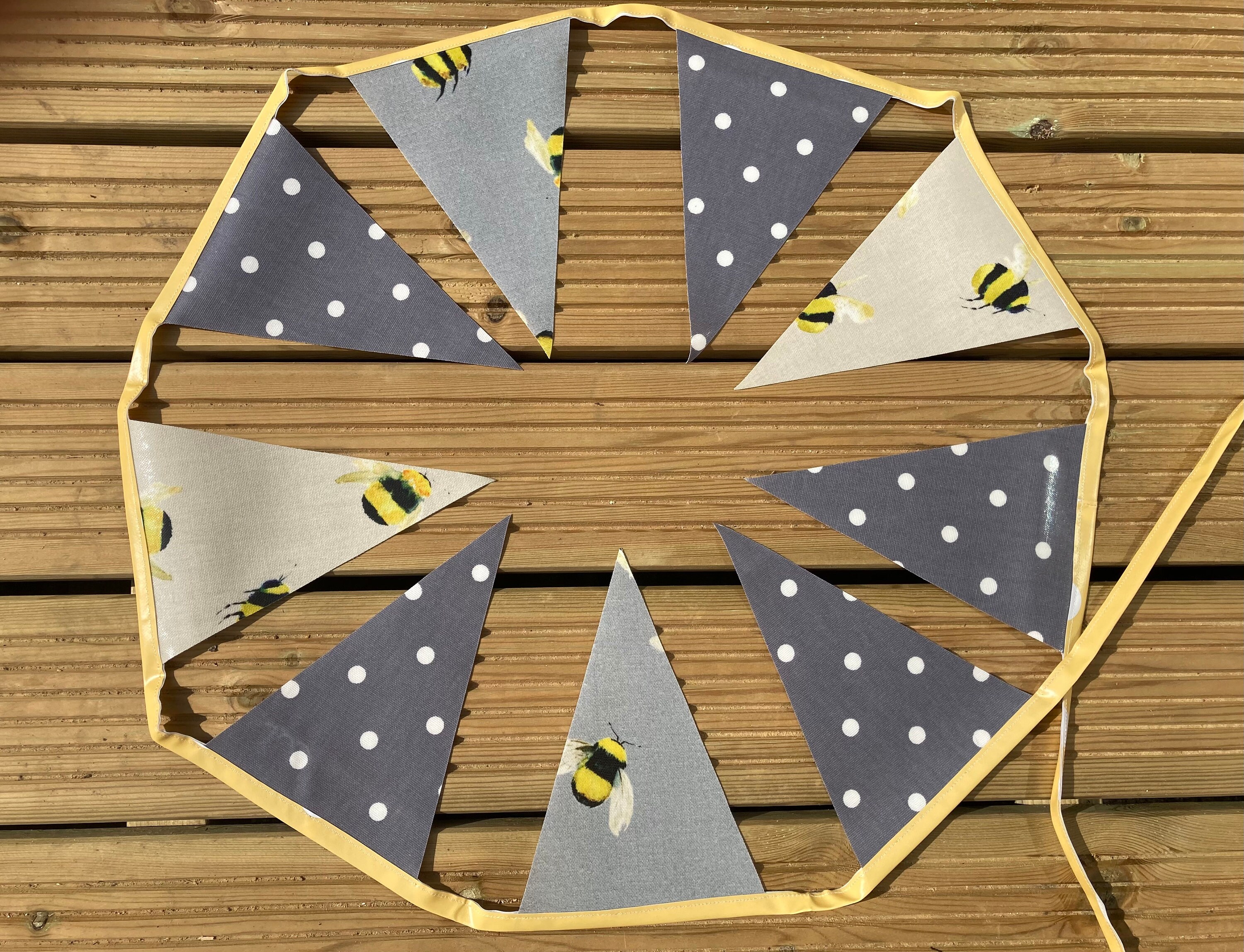 Bee Bunting/ Bee Garden Bunting Outdoor Bunting/ Garden - Etsy UK