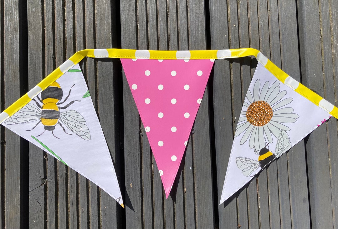 Bee Bunting/ Bee Oilcloth Bunting, Waterproof Bee Bunting/ PVC Bunting ...