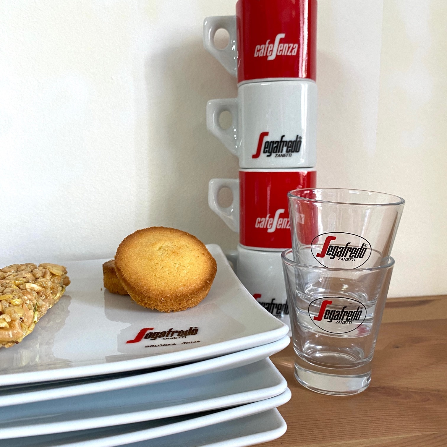 Café Gourmand Segafredo Coffee Cups Presentation Tray Advertising ...
