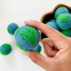 Felt Earth, Felt Globe, Earth Day Learning, Sensory Bin Activity, Craft ...
