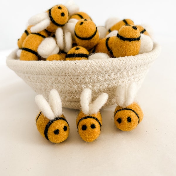 Felt Bee - Etsy