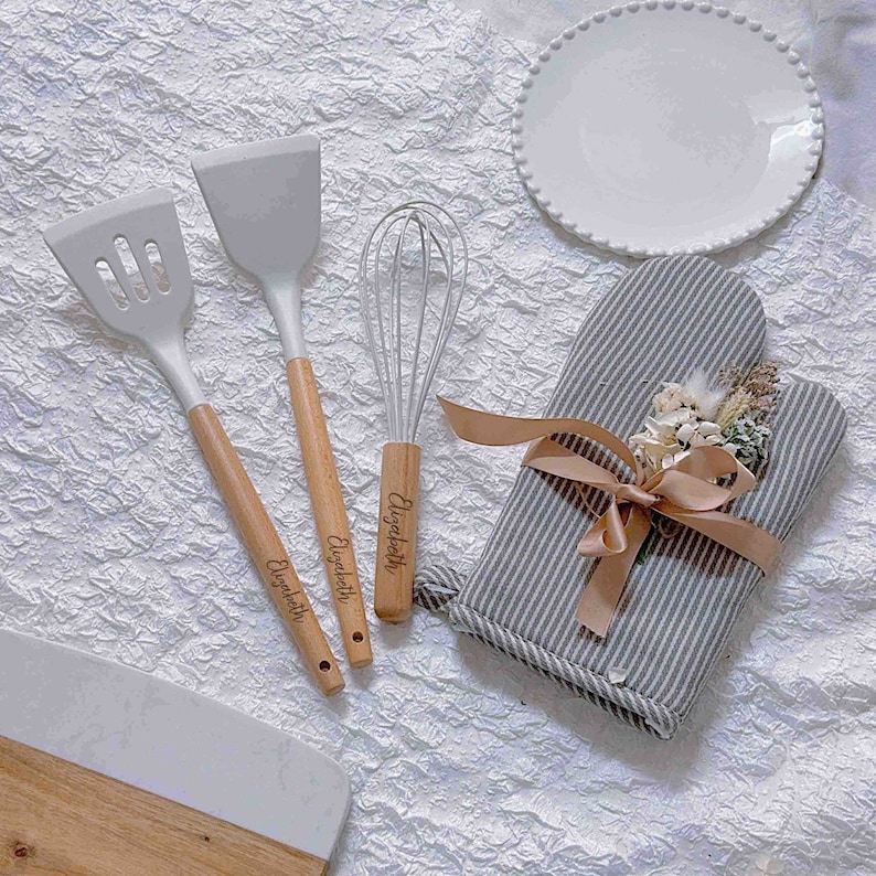 Personalized Baking Gift Set, Engraved Kitchen Utensils, Corporate ...