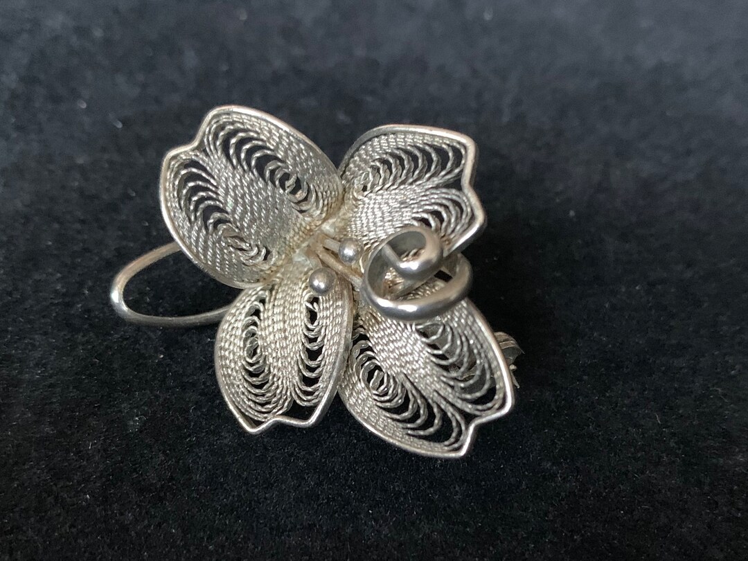 Vintage Filigree Brooch. Silver Filigree Flower Brooch - Etsy