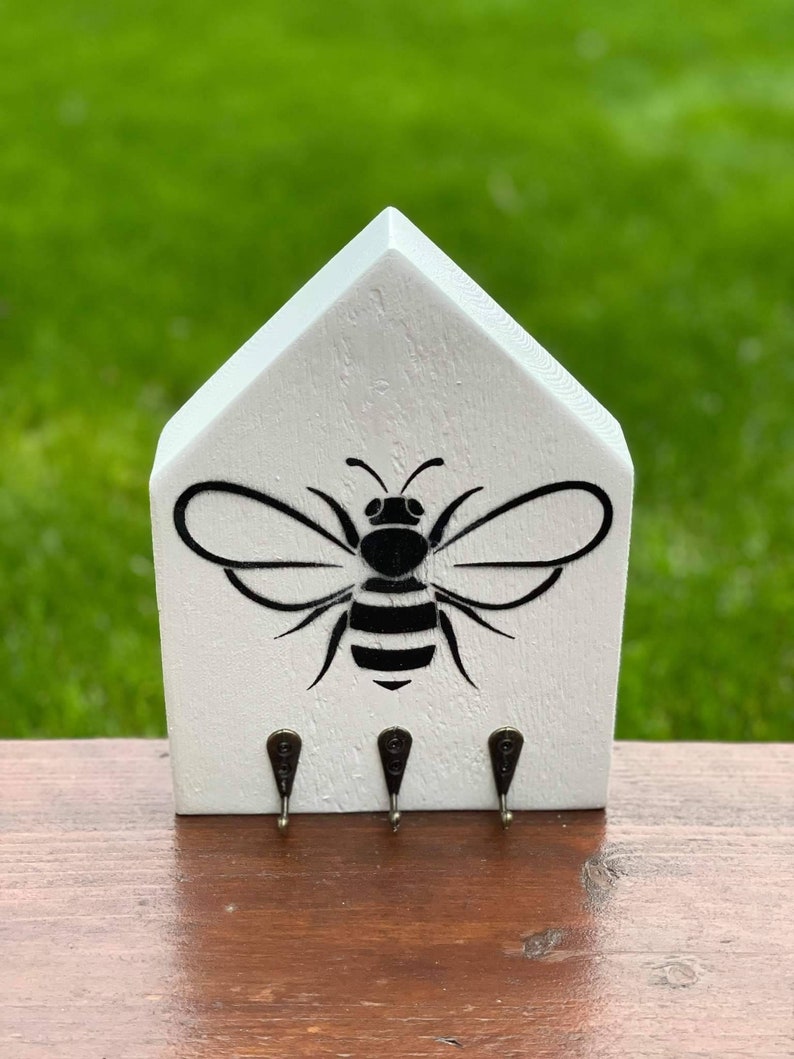 Bee Key Hooks, Key Holder, House Key Rack, Wooden House, Rustic Wood ...