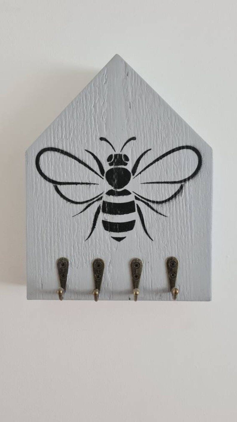 Bee Key Hooks, Key Holder, House Key Rack, Wooden House, Rustic Wood ...