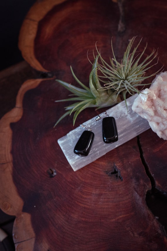 vintage jet black stone - Gem