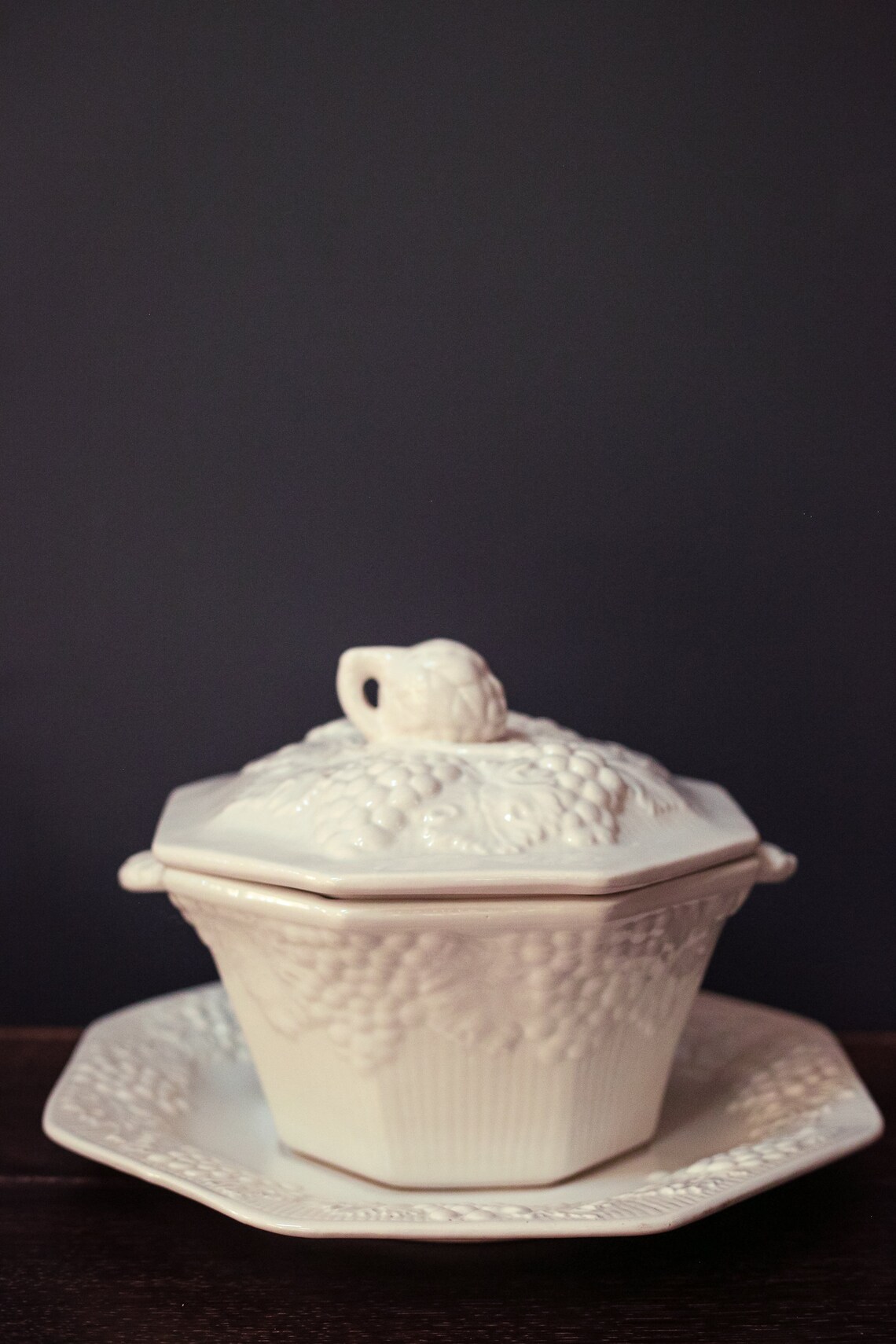 Soup Toureen With Lid Grape Clusters Made in USA Calif - Etsy