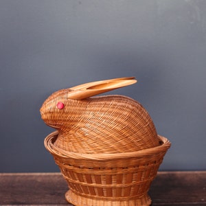 Rabbit Shaped Wicker/rattan Basket With Lid Vintage Two Piece ...