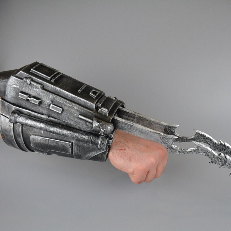 Claw Gauntlet - Etsy