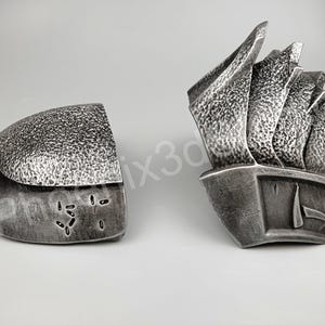 Predator Shoulder Armor: Hand-painted Cosplay Costume Pads - Etsy