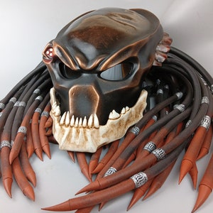 Berserker Predator Mask: Wearable Resin Biomask, Sci-fi Cosplay - Etsy