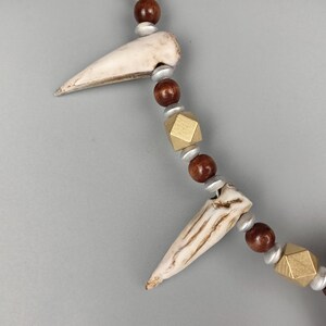 Predator Necklace: Jungle Armor Cosplay Prop - Etsy