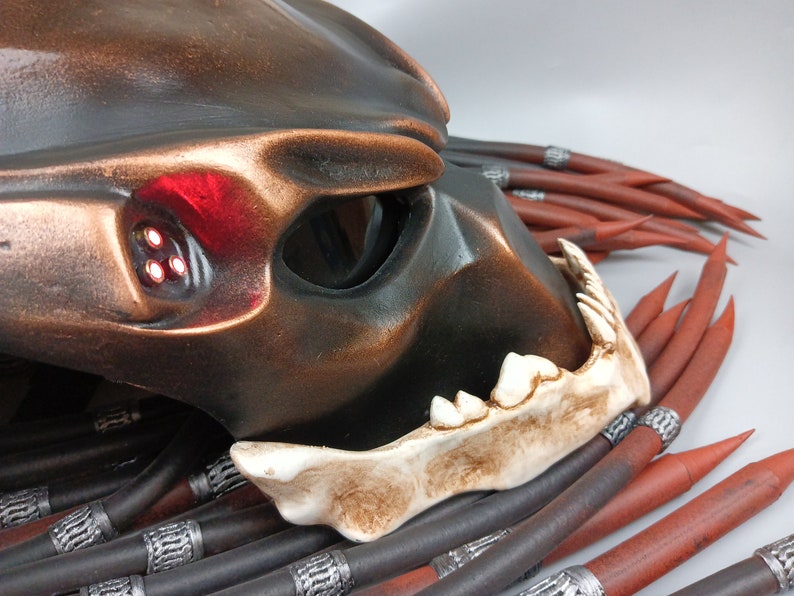 Berserker Predator Mask: Wearable Resin Biomask, Sci-fi Cosplay - Etsy