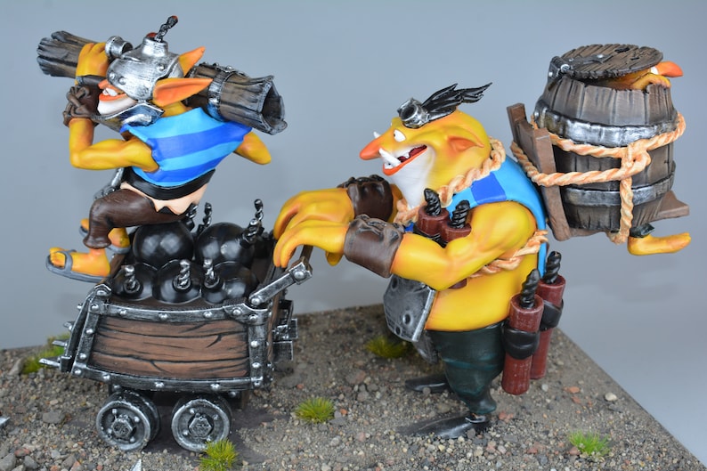 Figurine Dota 2 Squee Spleen and Spoon Statuette Diorama - Etsy