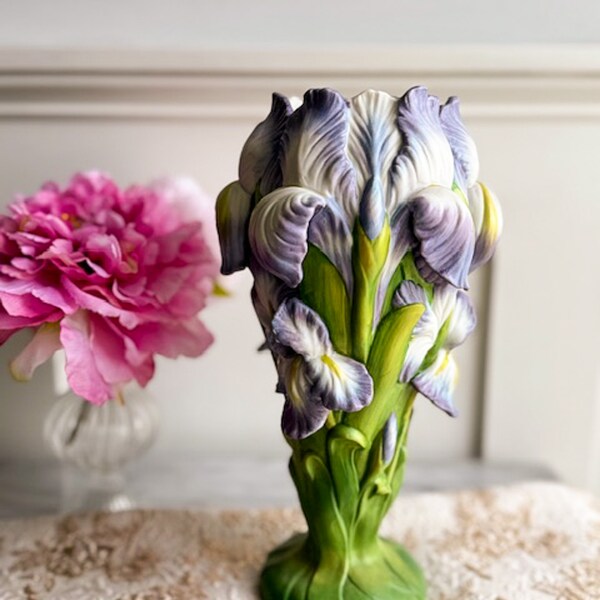 Iris Vase - Etsy