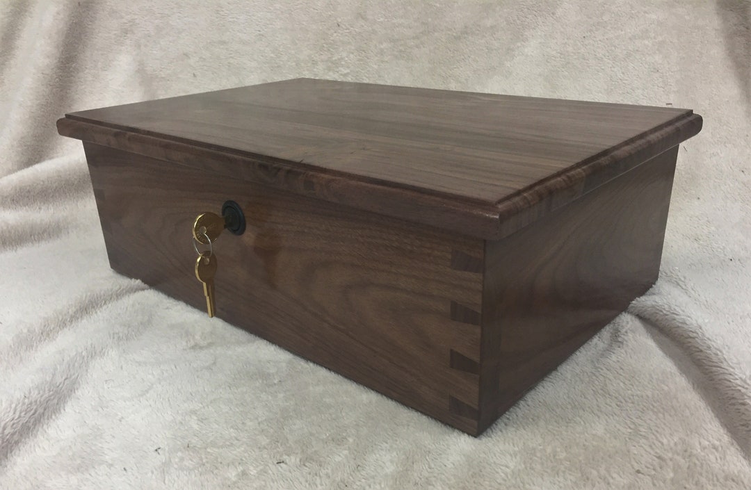 Walnut Memory Box, Walnut Dovetail Keepsake Box, Walnut Memory Box ...