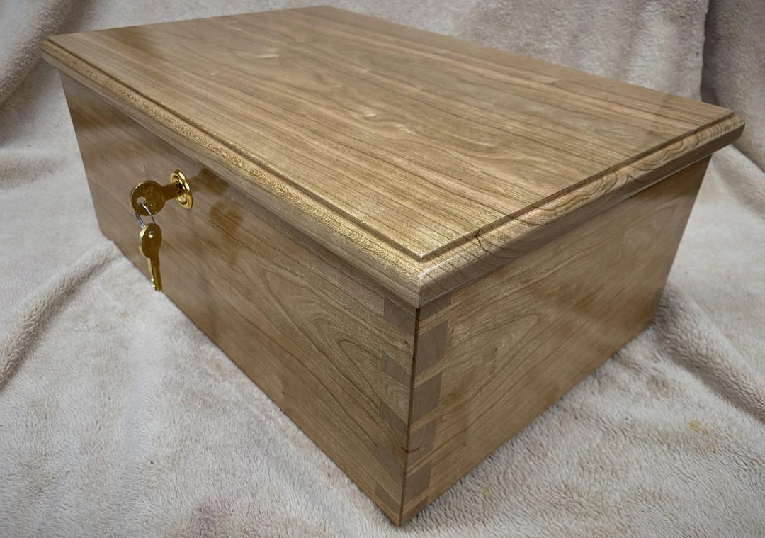 Cherry Wood Keepsake Box: Extra Large Personalized Memory Box - Etsy