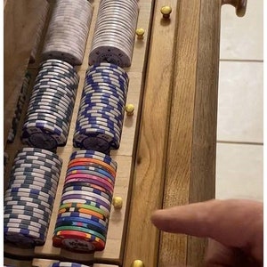 PRICE REDUCED POKER Chip Cabinet Walnut Wood 4 Drawers 500 Chips Each ...