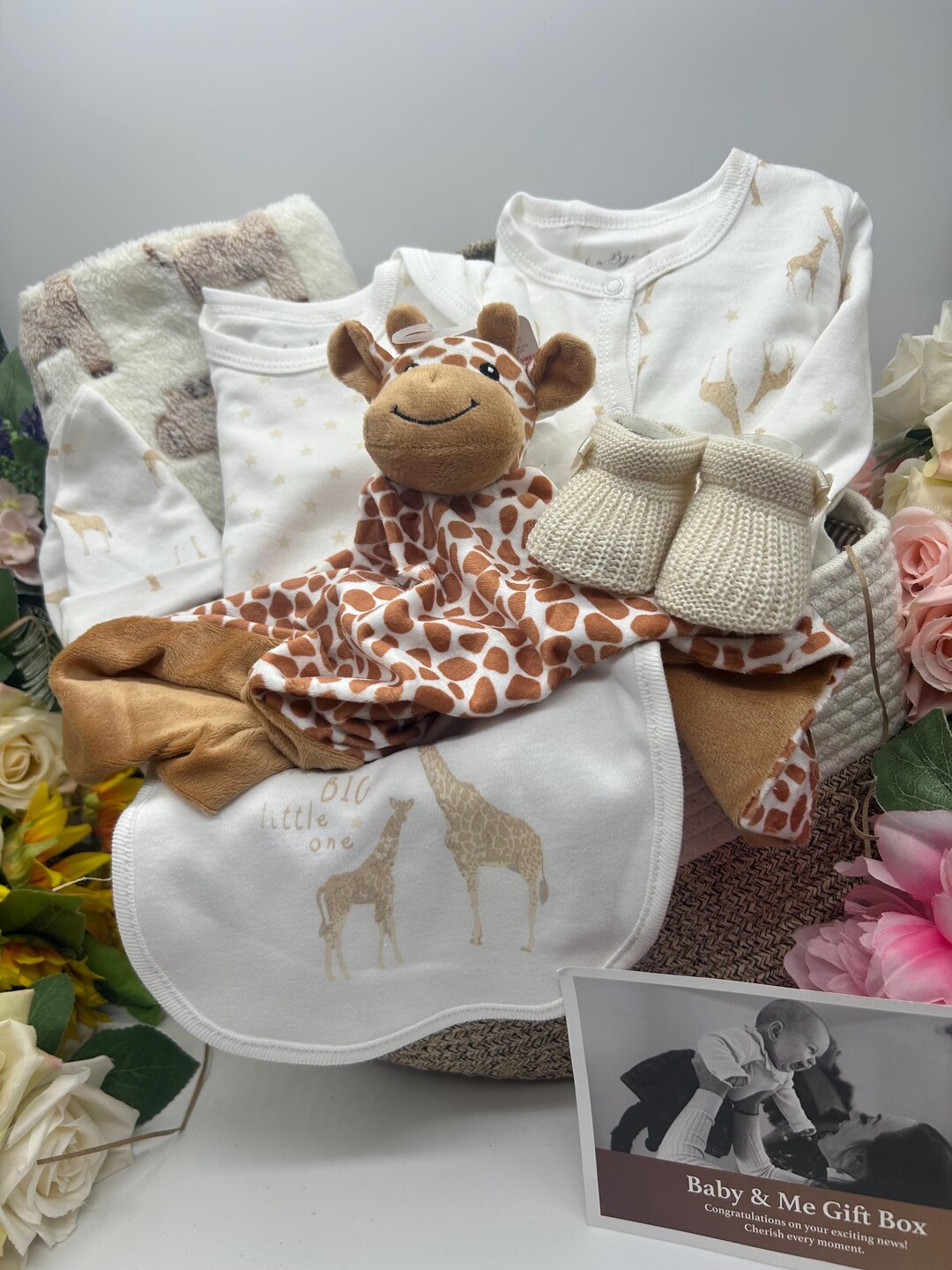 Safari Baby Hamper Gift Set, Outfit, Blanket, Giraffe Comforter, Nappy ...