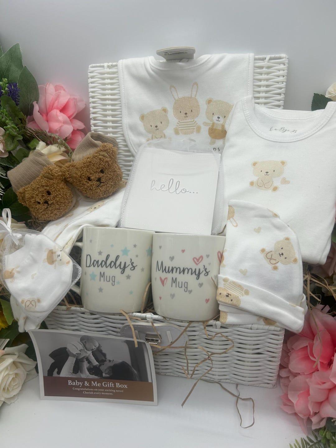 Deluxe New Baby Hamper Gift Set: Outfit, Booties, Mugs & Memory Book - Etsy