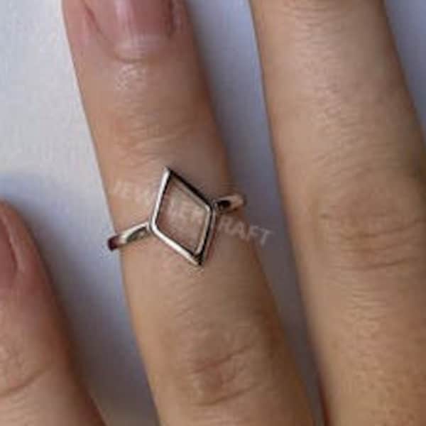 Mid Finger Ring - Etsy