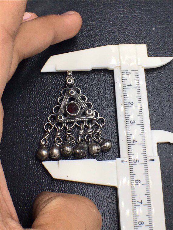 Antique antics handmade very old silver pendant - Gem