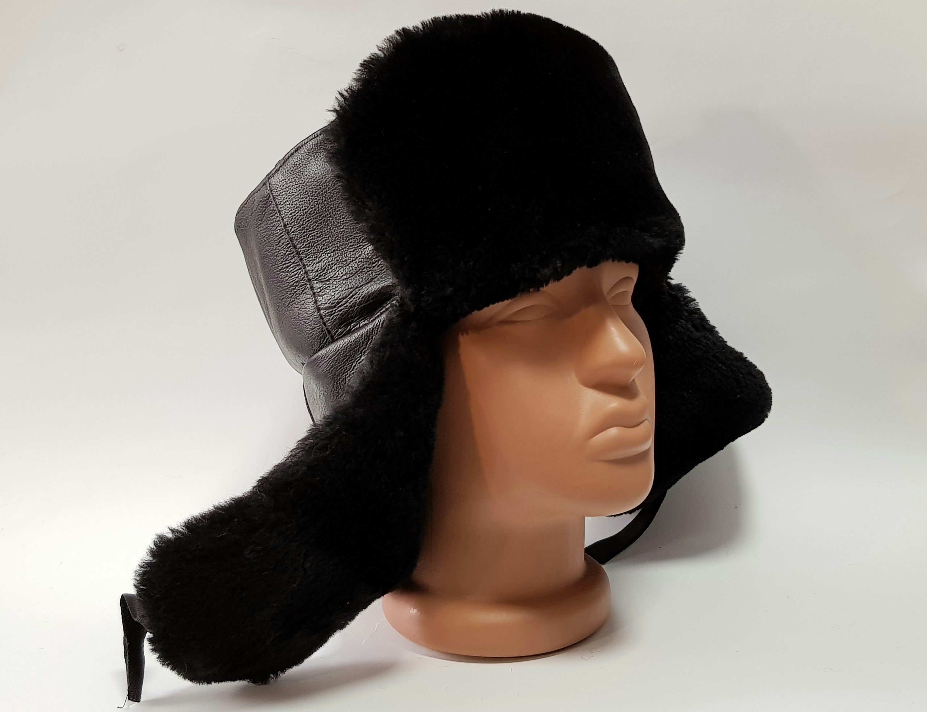 Black Ushanka Russian Trapper Hat With Soviet Badge – Winter Ushanka ...