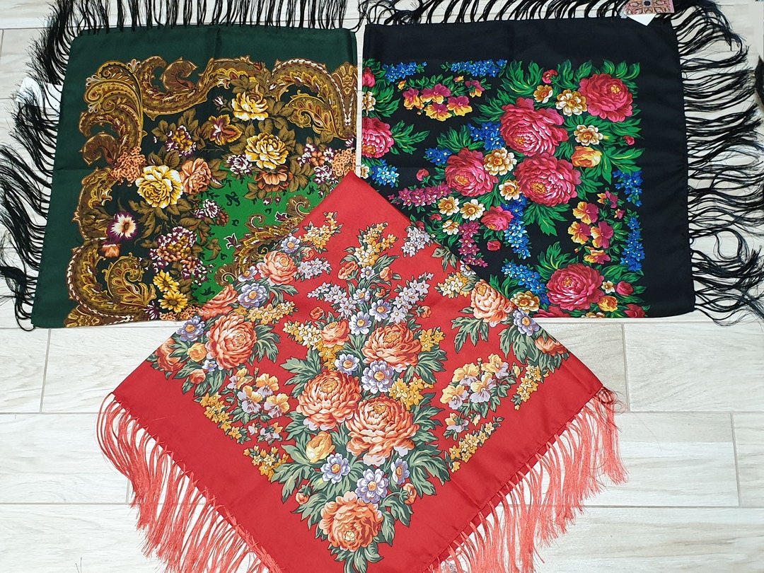Ukrainian Scarf Babushka Scarf Shawl Floral Folk Slavic Fabric Chale ...