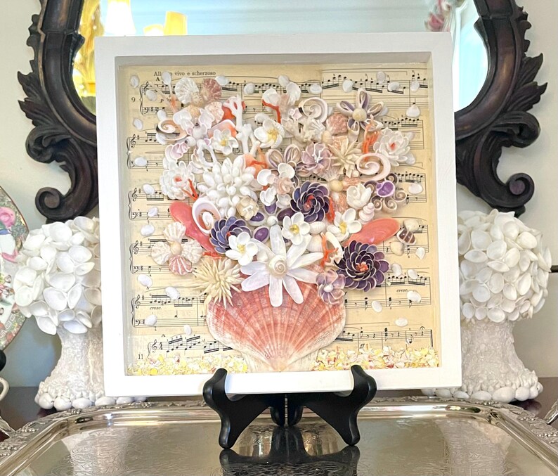 SHELL FLOWER Shadow Box L Wall Art L Mother's Day Gift L Shell Art L ...