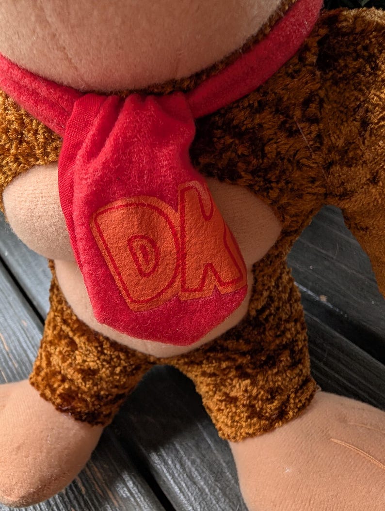 KELLYTOY Nintendo 2004 Donkey Kong Plush – Retired Vintage DK Stuffed ...