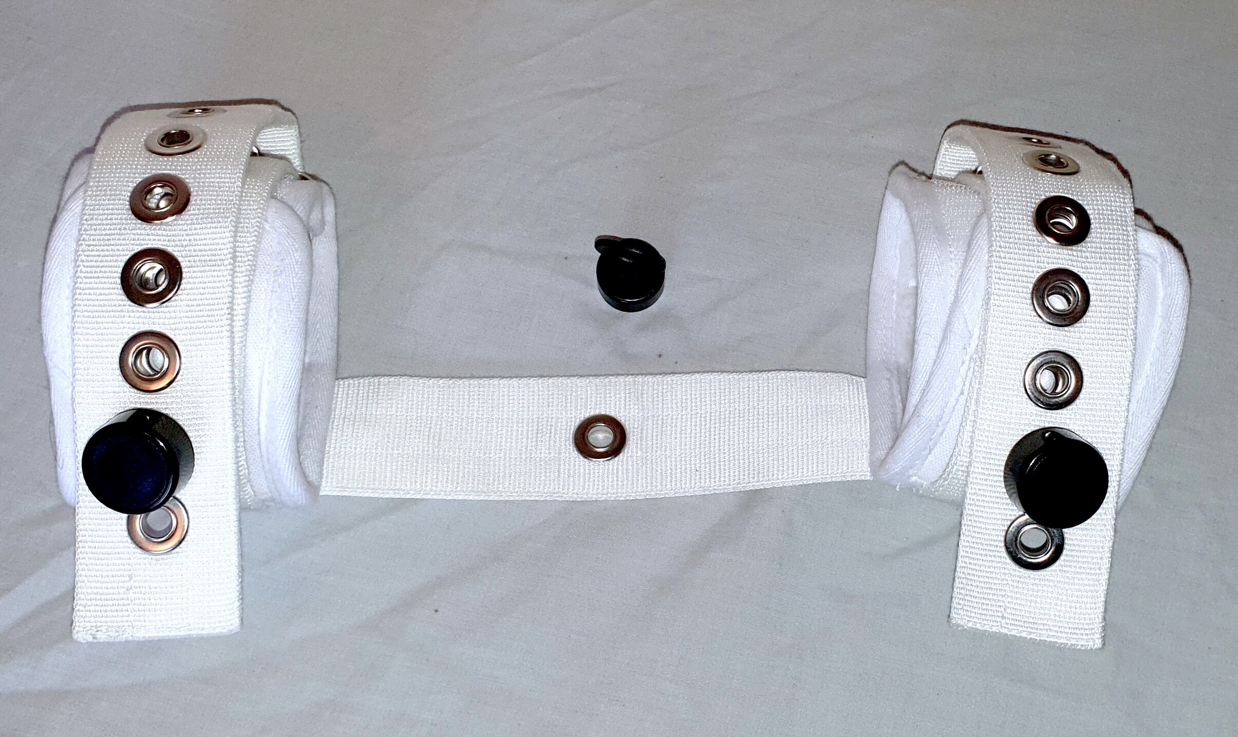 Medical/clinical Restraint Handcuffs Segufix Salvafix Bondage Medfet ...