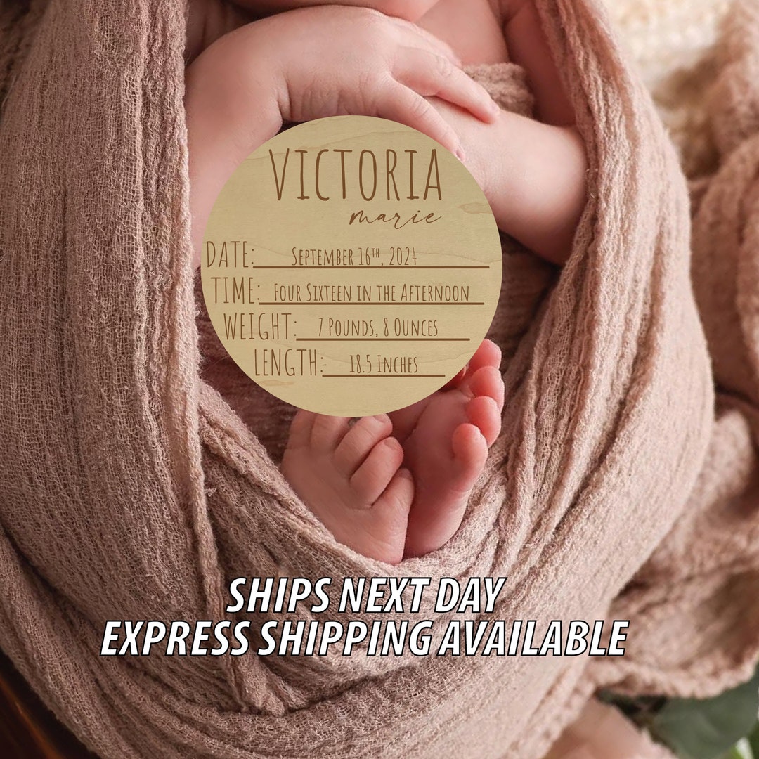 Wooden Baby Circle Announcement / Newborn Stats Sign / Baby Stats Sign ...