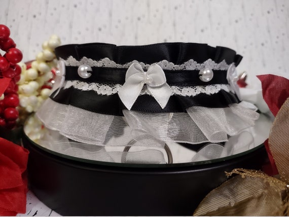 Tugable Black and White Maids Collar Choker Necklace Neko Pet | Etsy