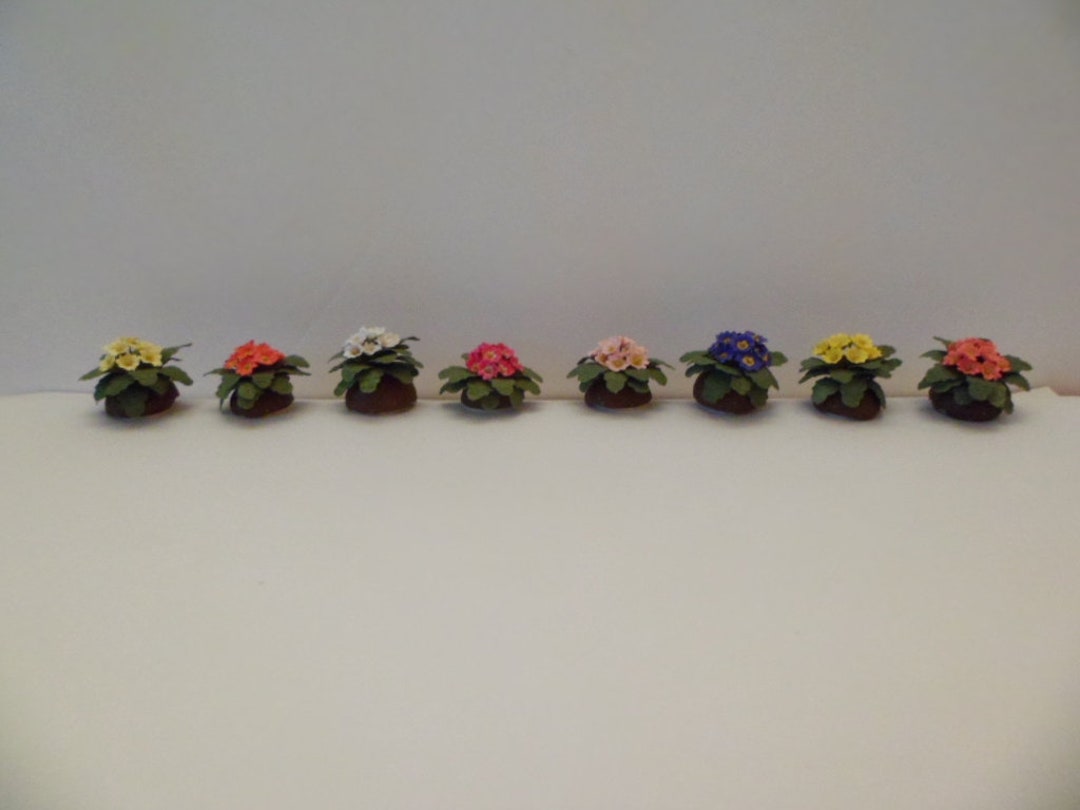 Primrose, Various Colors in a Mound, Priced for EACH 1" Dollhouse Scale ...
