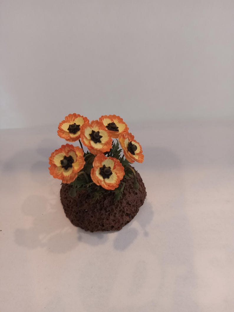 Poppies, Fire Poppy, Yellow With Orange Edges 1" Miniature Dollhouse ...
