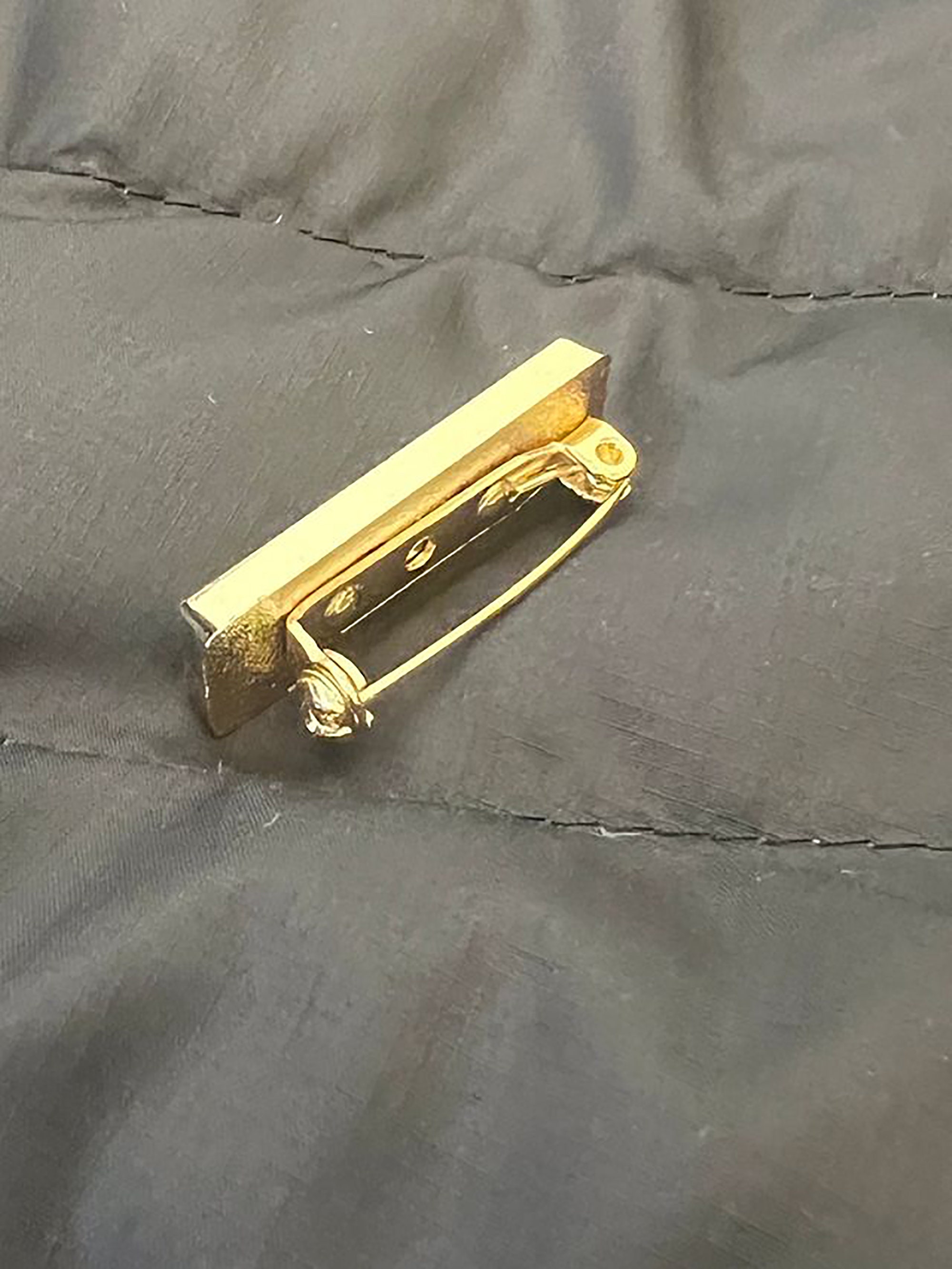 Barbour Pin Badge Enamel Embossed Gold With Dark Green Safety Pin ...