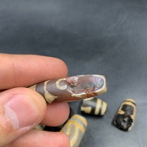 25 Pieces of Ancient Collectible Dzi Bead Agate Stone Authentic Old ...