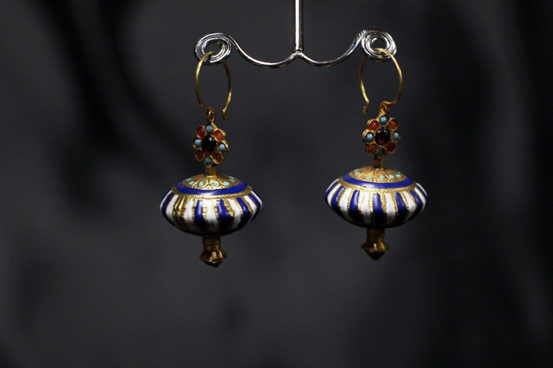 Original Antique Vintage Multan Gold and Enamel Earrings 16k Yellow ...
