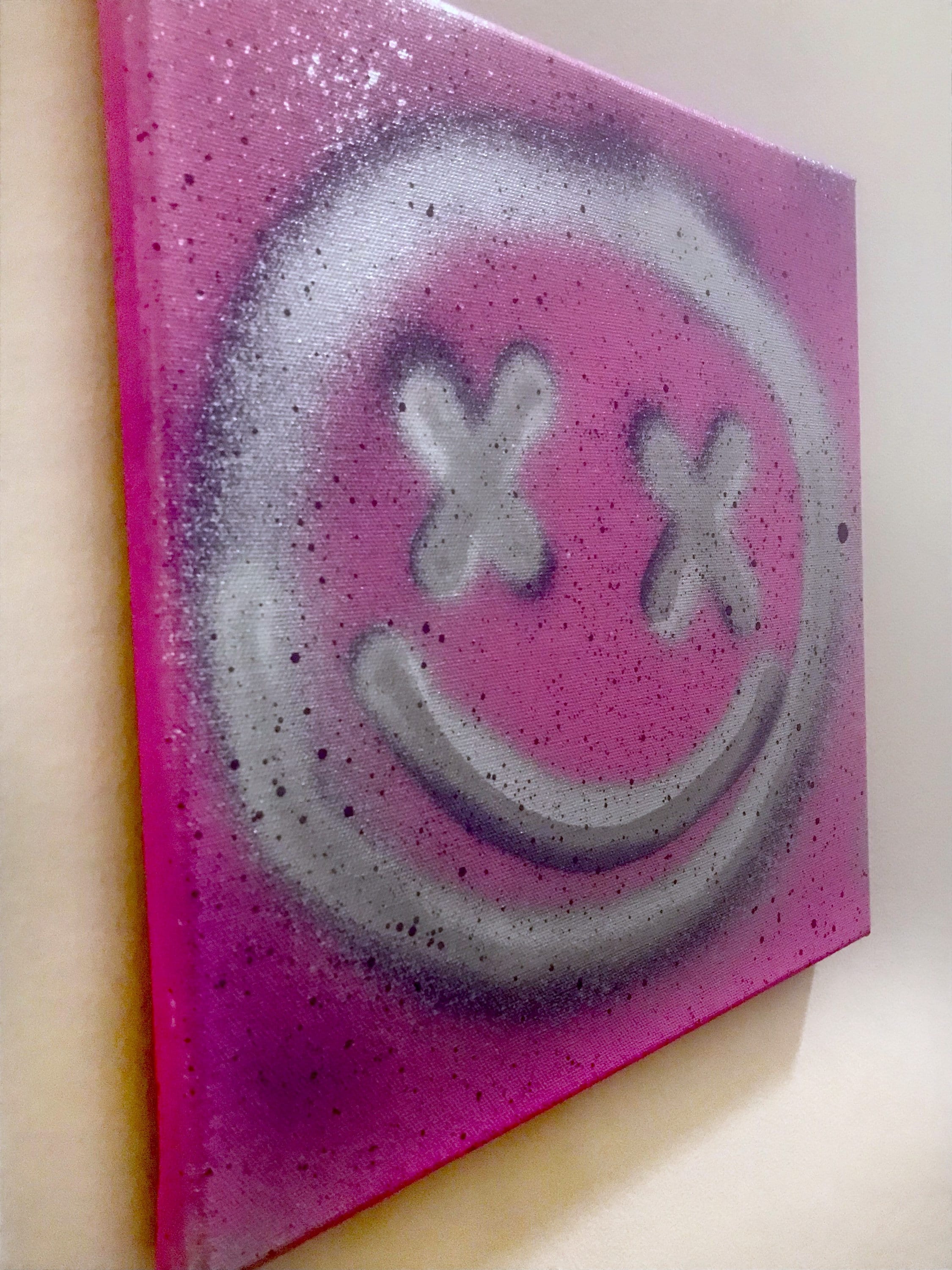 Spray Paint Smiley Face : Custom Made per Order | Etsy