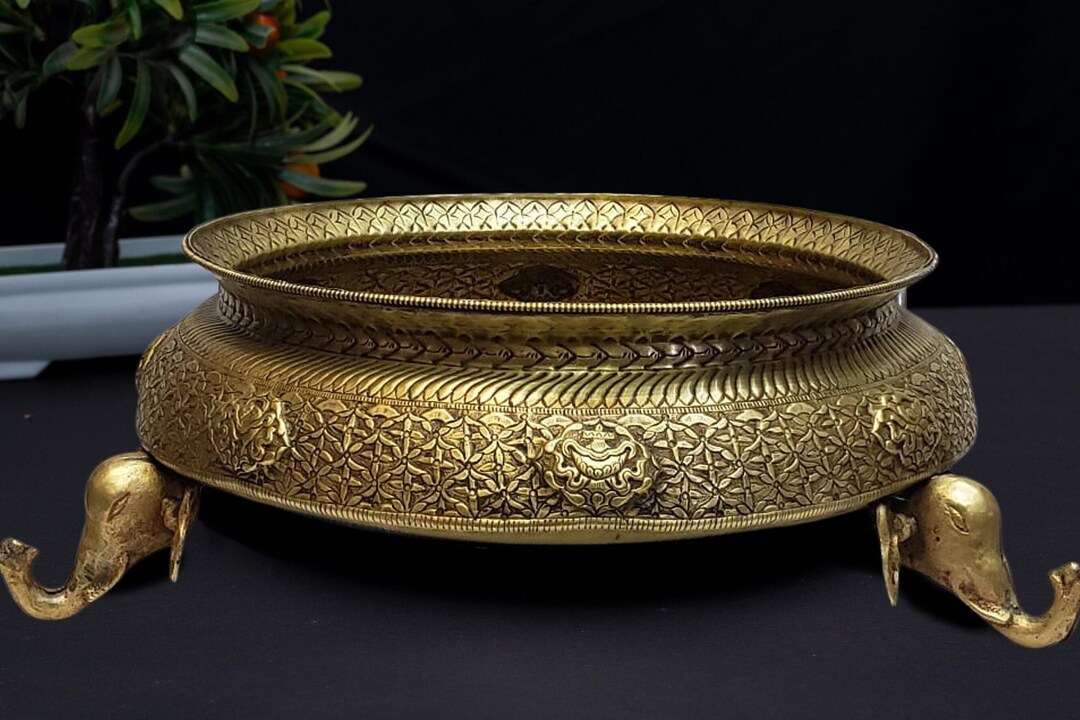Brass Spa Beauty Flower Decoration Urli Bowl With Elephant Head Stand ...