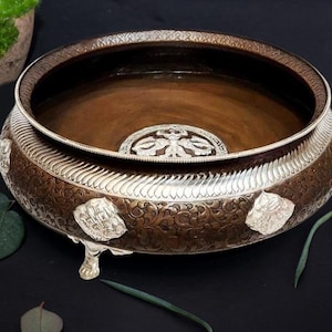 Brass Spa Pedicure Bowl With Lion Legs Stand and Handles | Black ...